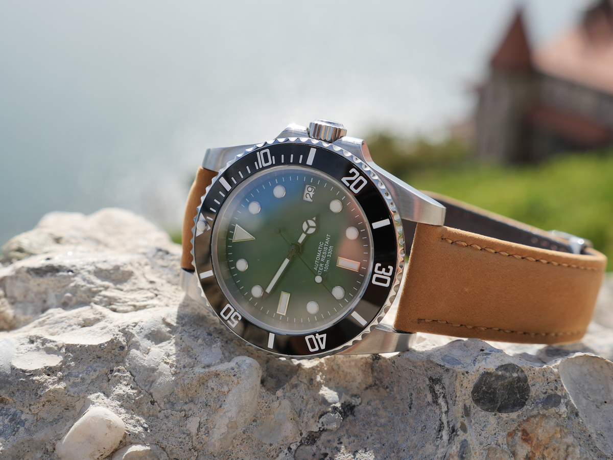 Get DIY Watchmaking kit for Beginners in Switzerland | Horologic Shop